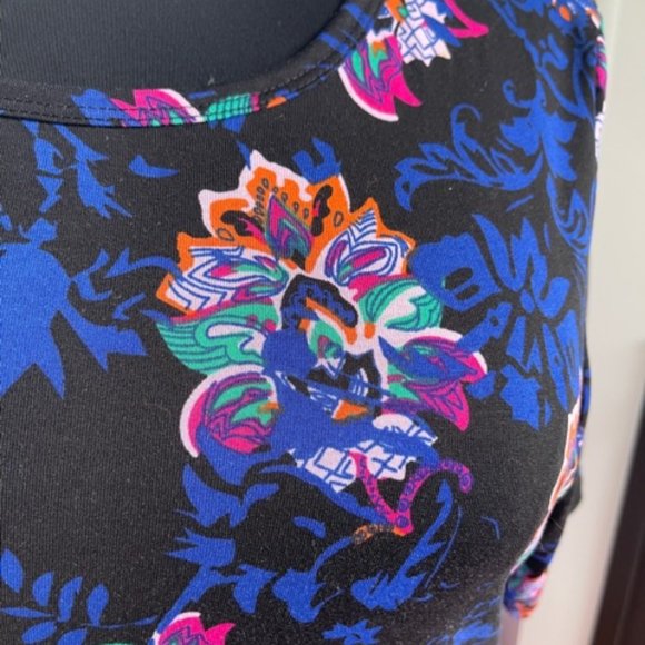 LuLaRoe | Tops | Floral Print Lularoe Olive Shirt 3xl | Poshmark